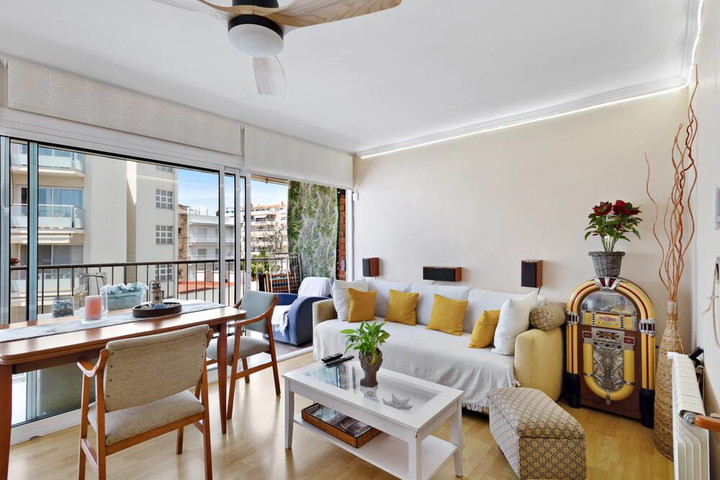 Apartamento 'Precioso Piso Frente Al Mar' Con Balcón, Wi-fi Y Aire Acondicionado - Villanueva y Geltrú