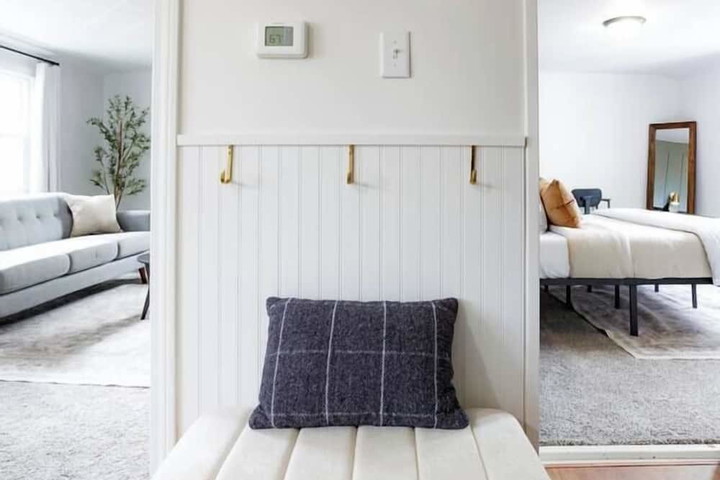 Entire Mini Boutique Hotel  Sleeps 10 - ボーリングブルック, IL
