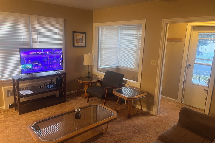 Division St. A 2-bedroom Apartment Close To Downtown In Nice Neighborhood - Billings, MT