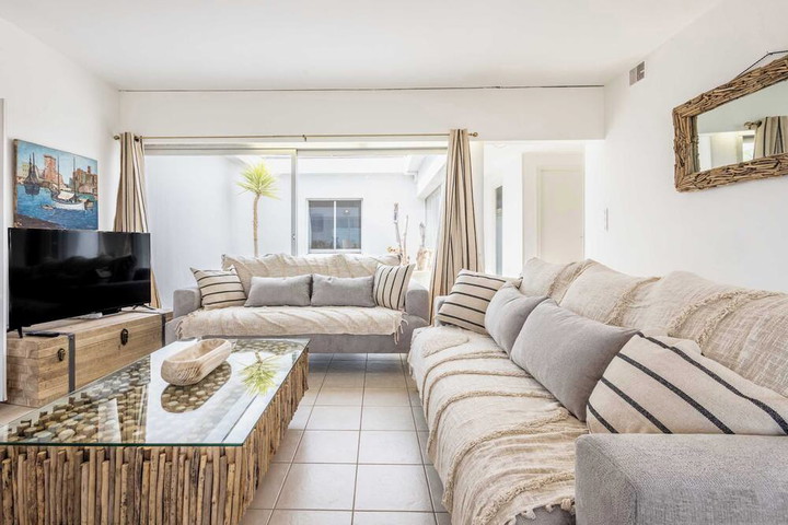 La Plage Villa Pieds Dans Leau, Vue Mer Et Jardin Privé - Portiragnes