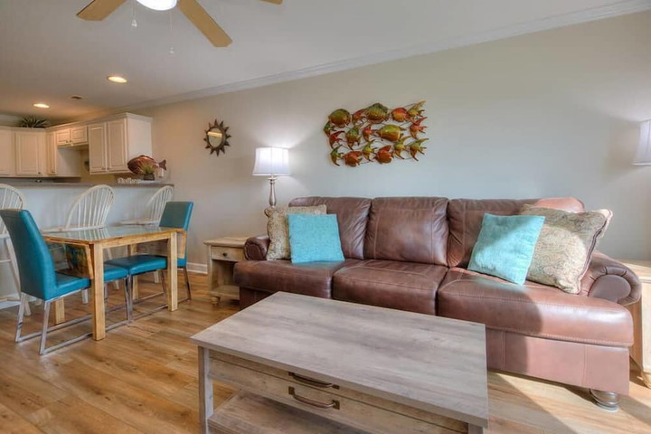 Experience Ocean Views At The Oak Island Ow 9203, A 2-bedroom Condo For Up To 6 Guests. - Oak Island, NC