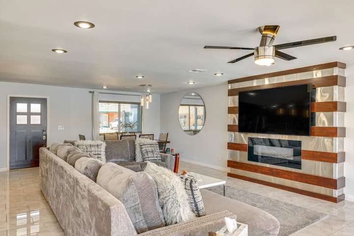 2 Mi To Golf: Poolside Paradise In Scottsdale! - Scottsdale, AZ