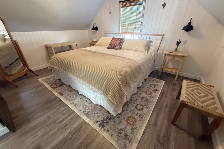 Seaside Perch - A Cozy Cottage Near The Beach. - Sooke