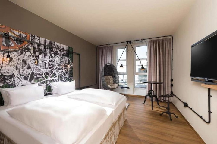 Sunday Hotel Nürnberg- Superior Plus Room - Nuremberga