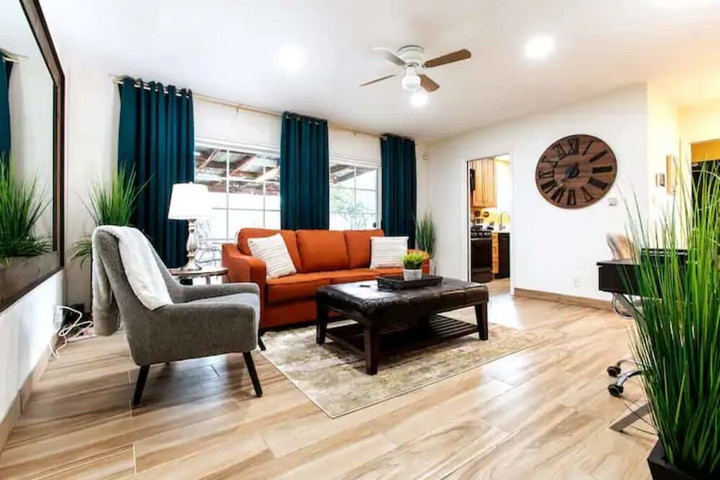 W/d|2min-disneyland|self Check-in|king|smart Tv - Orange, CA
