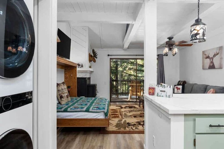Wilderness Hideaway | Pool & Spa Access - Shaver Lake, CA