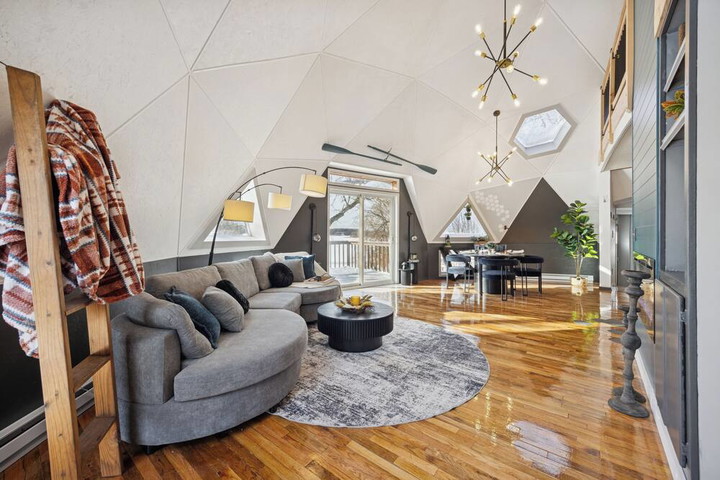 Lakefront Dome Retreat - Buffalo, MN