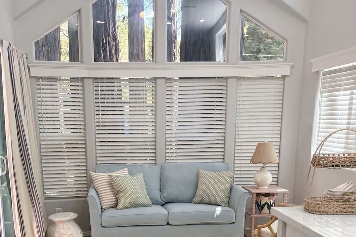 New! The Gilded Grove Cottage In Charming Guerneville - Guerneville, CA