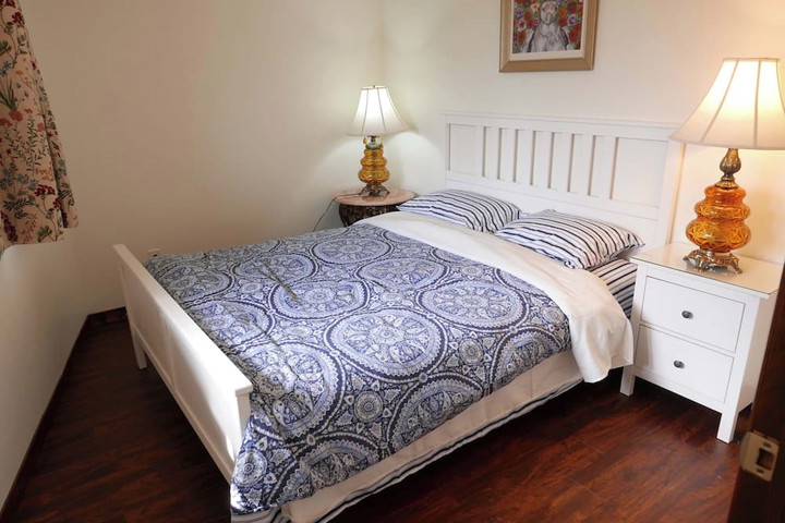 Otter Lake B&b, Denman Island, Bc, Canada Family Friendly, Coastal - Hornby Island