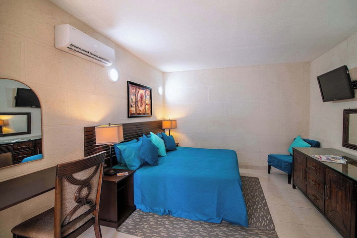 Cozy Room With Pool Access, And Modern Amenities - Bridgetown