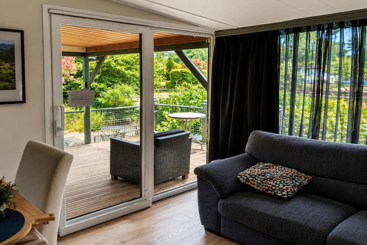 Knus Chalet In Een Rustige Omgeving Met Vijver - Ommen
