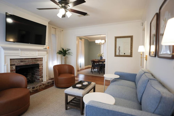 Magnolia Cottage / Cozy Stay In Central Location - Shreveport, LA