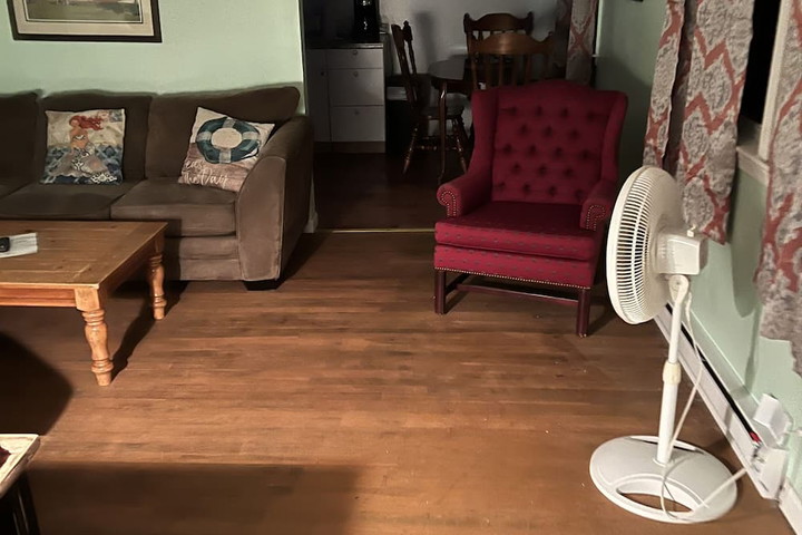 Boathouse Ground Floor Apt. - 1 Br, Wifi, Smart Tv, Pet Friendly, King Bed - Hampton, VA