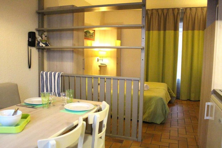 Remise En Forme, Piscine, Sauna, Terrasse, Balcon, Télévision, 52m², Thollon Les Mémises - Évian-les-Bains