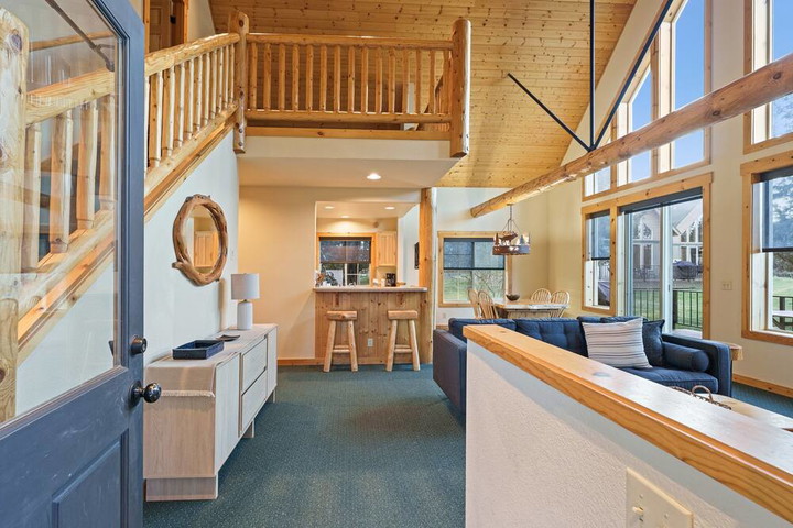 Red Wing Nest - Family Getaway At Red Wing Nest Pools, Trails & Golf At Eagle Crest Resort - Redmond, OR