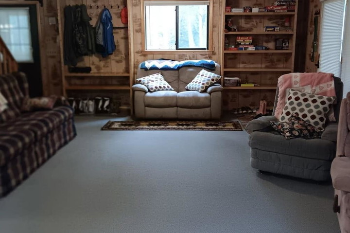 Bear Bottom Cabin. Your Own Getaway Adventure! Sleeps 16 - 4 Bedrooms - Pennsylvania
