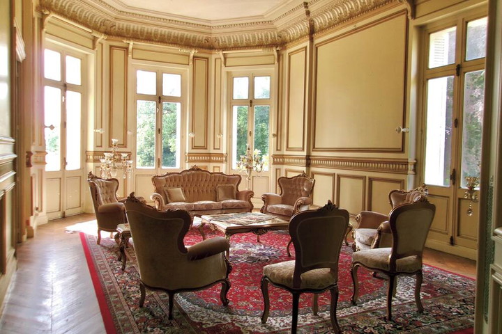 Chateau De La Briche & Private Pool House - Entire Loire Valley Estate - Indre-et-Loire