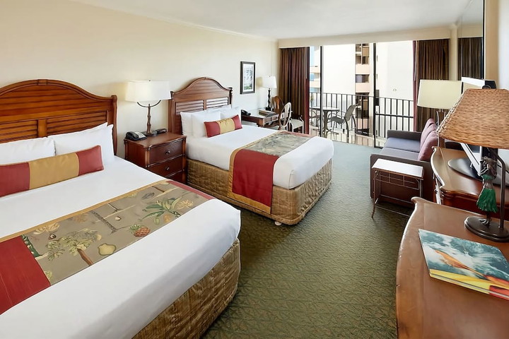 Tropical Dream Right On Waikiki Beach! Pool, Spa, Minutes To Diamond Head - Honolulu, HI