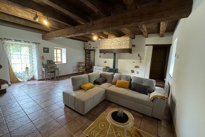 Restored Farmhouse, Pets Allowed, Near The Cher River - Auvergne