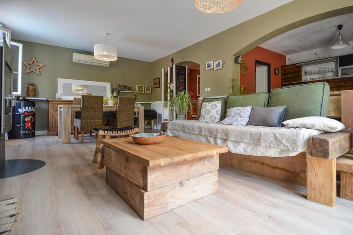 Amazing Home In Arles - Arles