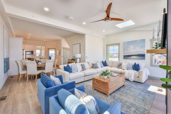 Brand New 4br 4ba W Pool Prime In Beach Haven...walk To Everything - Beach Haven, NJ