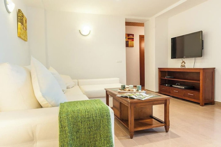 Villa With A Private Pool In A Beautiful Setting. Wi-fi, Air Conditioning, And A Charming Barbecue - Alcúdia