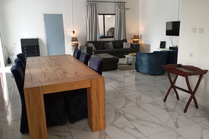 Charming Detached Holiday Home In The Beautiful Area Of Kwatta - Paramaribo