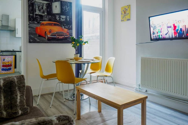 Charming 3-bedroom Apartment With Wifi In Stoke-on-trent - Stoke-on-Trent