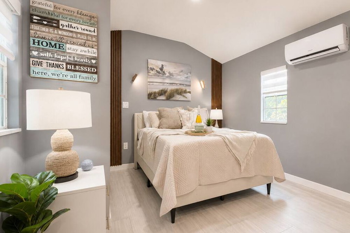 Charm, Comfort And An Exceptional Location , Free Parking - Miramar, FL