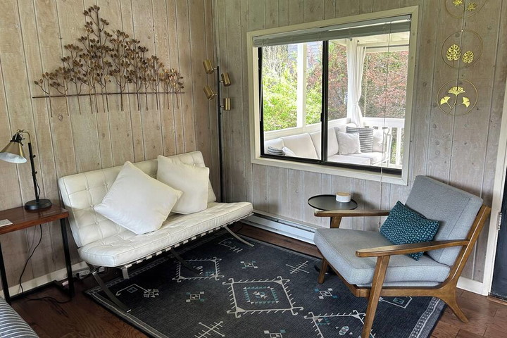 Melody Vineyard Cottage - Guerneville, CA
