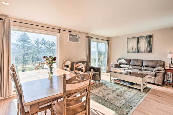 Mountain Condo W/ Views: Near Hiking & Biking! - Stowe, VT