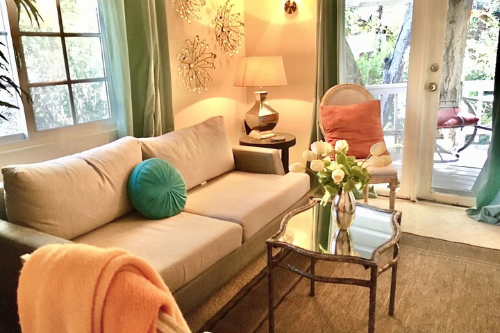 - Intimate Luxury ... Minutes From Malibu Beach In A Beautiful Park-like Setting - Los Angeles