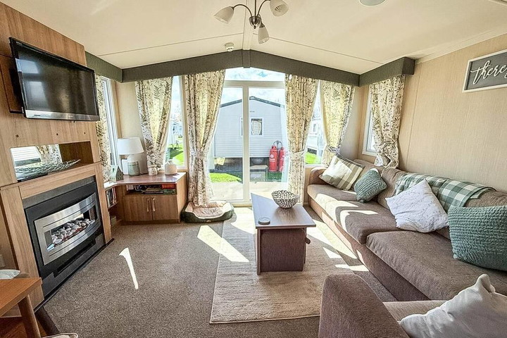 Lovely 8 Berth Caravan At California Cliffs, Near Scratby Beach Ref 50046l - 