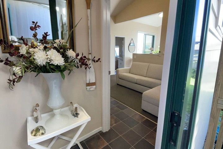 Seaside Studio Apartment With Sea View Deck - Ōhope
