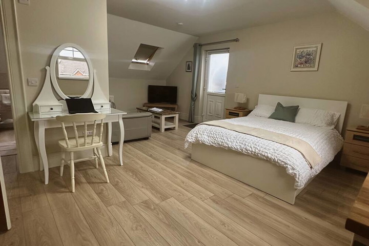 Roe Valley Getaways Modern Studio With En-suite - Limavady