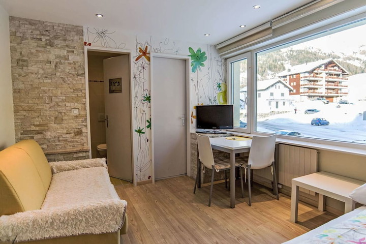 Bel Appartement Pour 2 Personnes Avec Wifi Et Tv - Adelboden