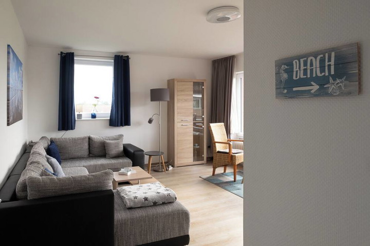 Helle, Großzügige, Komplett Renovierte Ferienwohnung Für 4 Personen, Zentrumsnah - Borkum