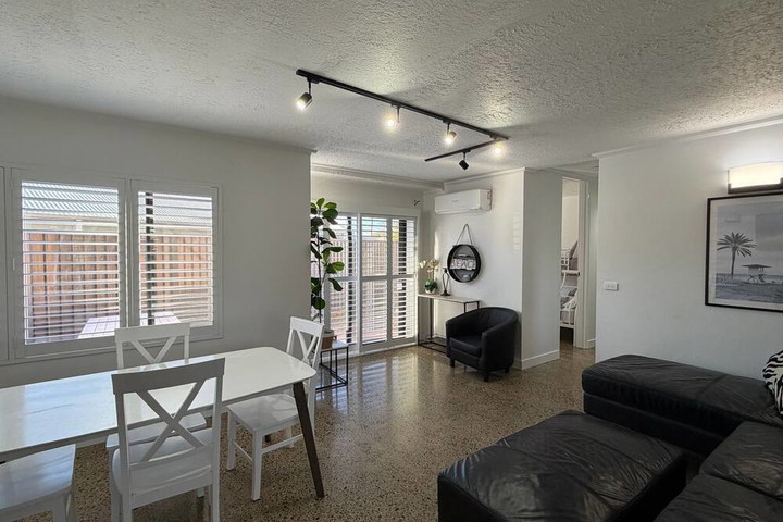 The Terraces Unit 4- Beautifully Renovated Ground Floor Unit. - South West Rocks