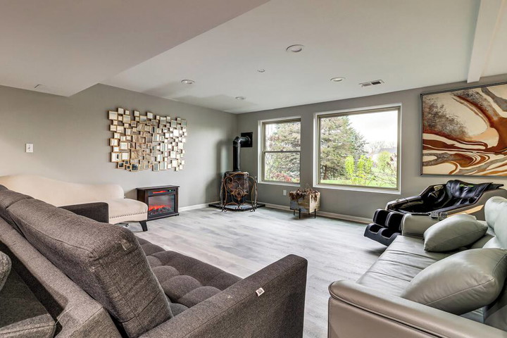 5 Mi To U Of M! Bright Family Getaway W/ Patio - Ann Arbor, MI