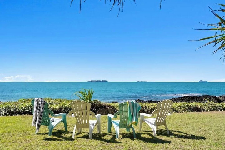 Silver Waters - Where Your Private Beach Awaits - Yeppoon