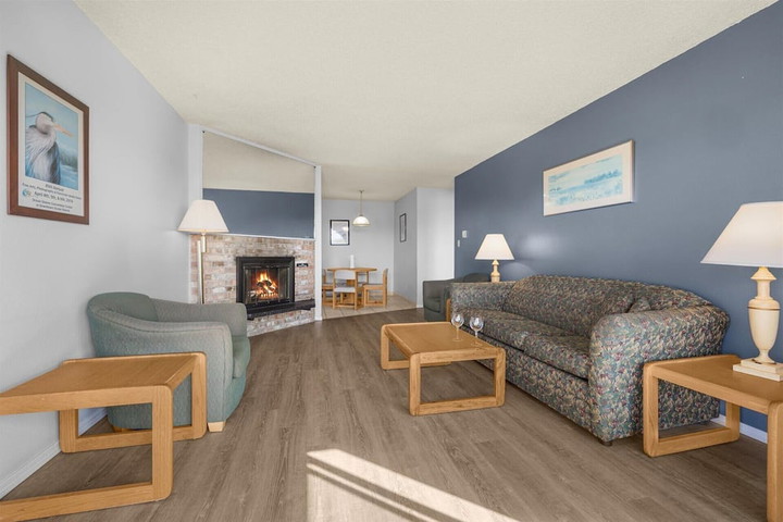Pet-friendly One Bedroom Condo For 6 With Kitchen! - Ocean Shores, WA