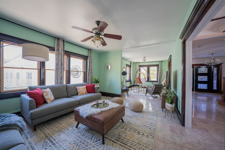 Luxury 8 Br/4.5 Ba - Just 1 Block From The Beach! - Atlantic City, NJ