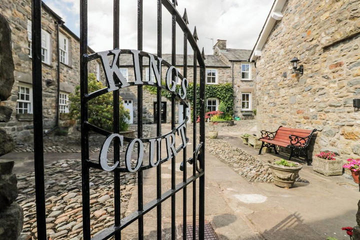 Ramblers Rest, Pet Friendly, Character Holiday Cottage In Sedbergh - Sedbergh