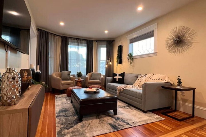 Peace In The City - Humble Luxury Minutes From Boston, Beach & Casino - Hull, MA