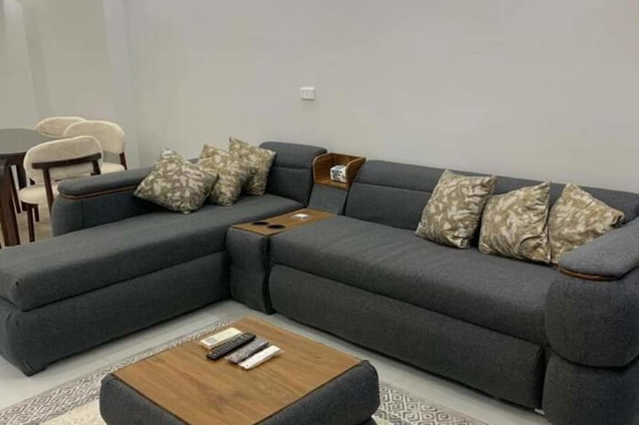 Modern, Cozy New Furnished Apartment With A Great Location At Zahraa Al Maadi. - Cairo