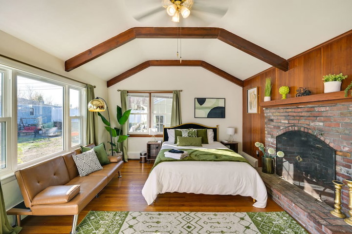 1 Mi To Downtown Salem: Studio W/ Fire Pit Access - Salem, MA