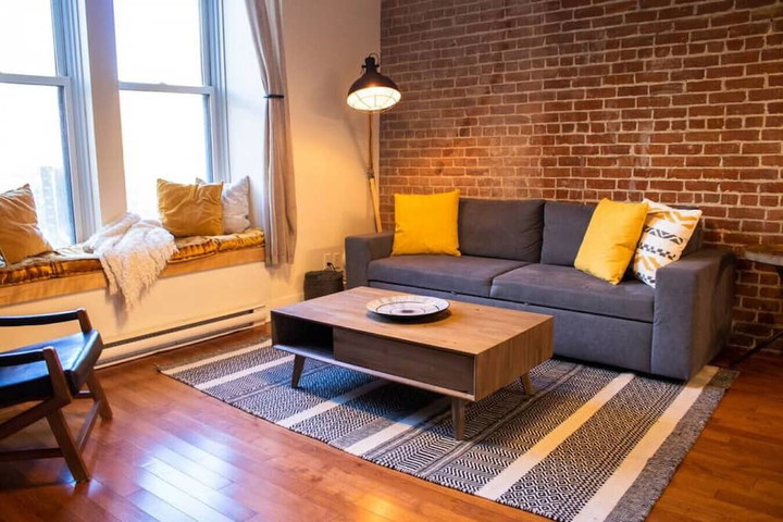 Vintage/rooftop/terraces/plateau/st-denis/ac/tv - Montreal