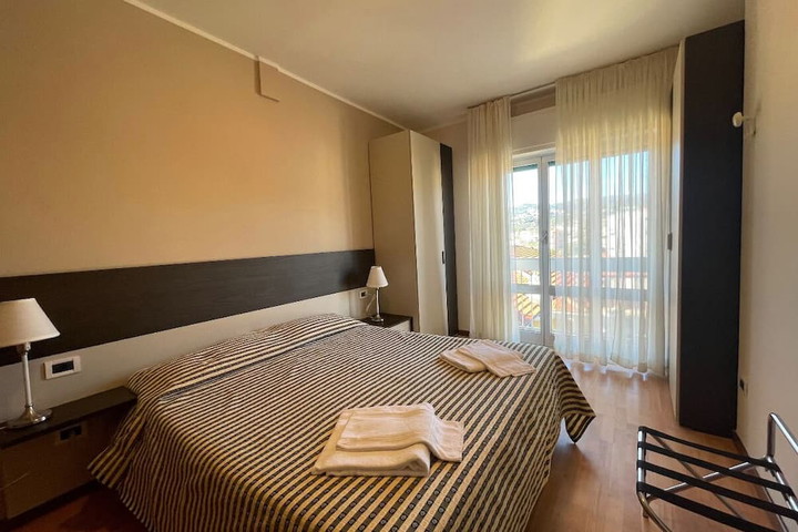 International Holiday House, Cozy Apartments By The Sea - Diano Marina