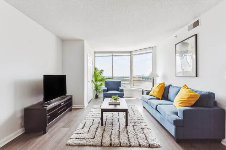 2br Luxury City Suite With Gym & Pool - Kensington, MD