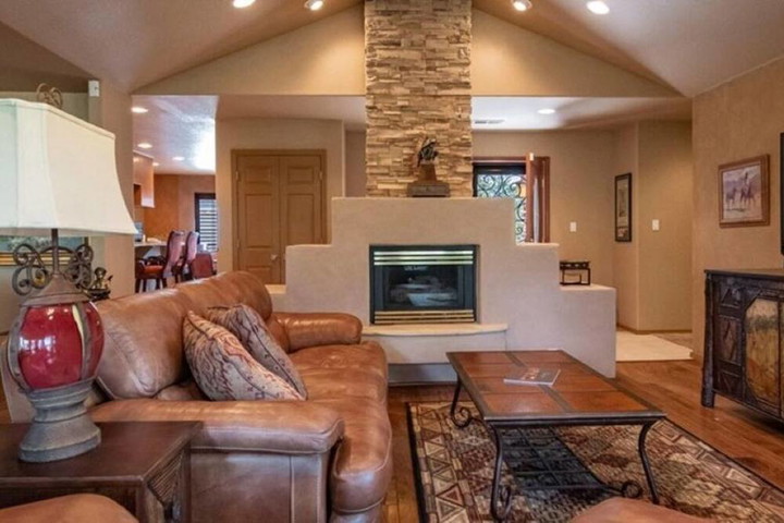Prestigious 4-bedroom Home With All Amenities In Beautiful Ruidoso - Ruidoso, NM